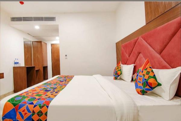 Hotel Suman Castle - Amritsar