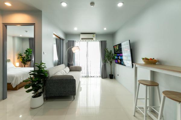 1 Bedroom Studio Renovated Ratchaporn Condominium Kathu - Phuket