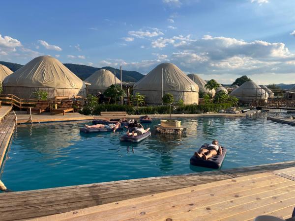 Eco Yurt Glamping With Campfire Wildflowers & Nature Trails Dengri Eco Resort - Bulgarien