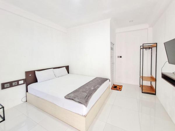 Niti Stay Syariah Near Stasiun Wates Redpartner - Yogyakarta