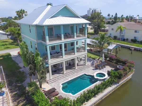 135 Island Escape- 5br Home With Pool And Spa! Home - Fort Myers Beach, FL