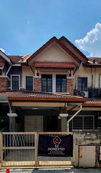 Sz Homestay At Bandar Nusaputra - Near Cyberjaya, Putrajaya - Cyberjaya