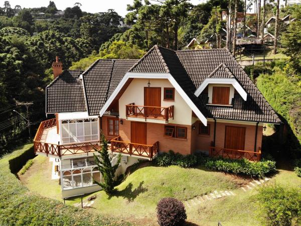 Mansão Com 5 Suítes Churrasqueira Solarium Lareira - Campos do Jordão