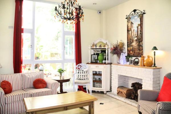 城市阿瑪菲-花蓮火車站前歐風民宿 - Taiwan