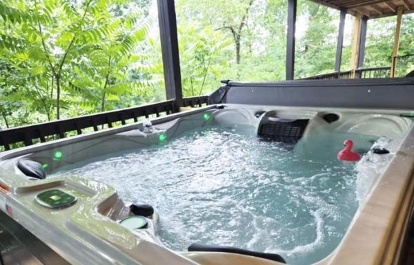 Great Smoky Mountain, Hot Tub, Mins To Dollywood - Jefferson City, TN