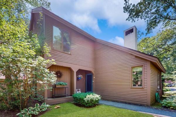 Fairway Village 7a - Hartford, VT