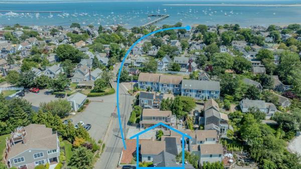 Stylish Walk To Town And Beach - Provincetown, MA