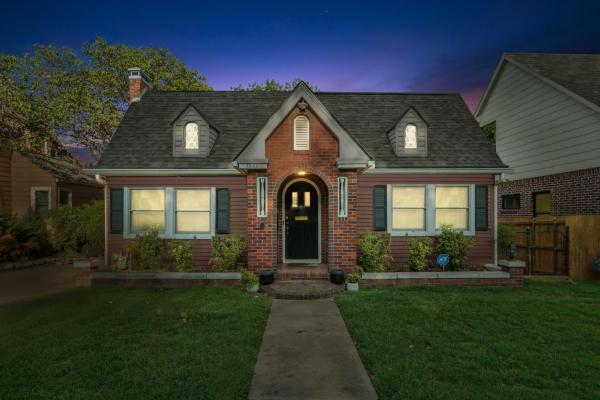 3 Bed, Office, Hot Tub, 2 Min To Cherry St - Tulsa, OK
