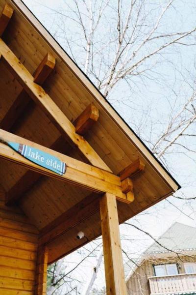 Lakeside Cottage On Muskoka Shores - Ontario