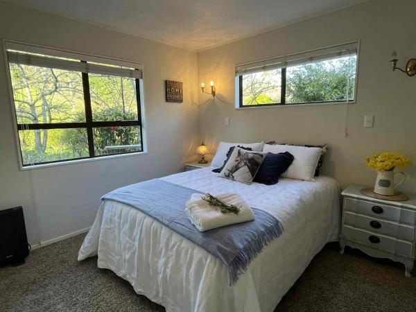 Rose Cottage - Clevedon