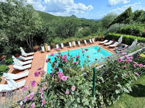 Vicolo - Sleeps 5 With Air Con, Wifi, Balcony For Dining And Pool - Terni