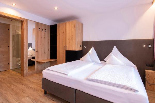 Gasthof-pension Wulfenia - Montafon