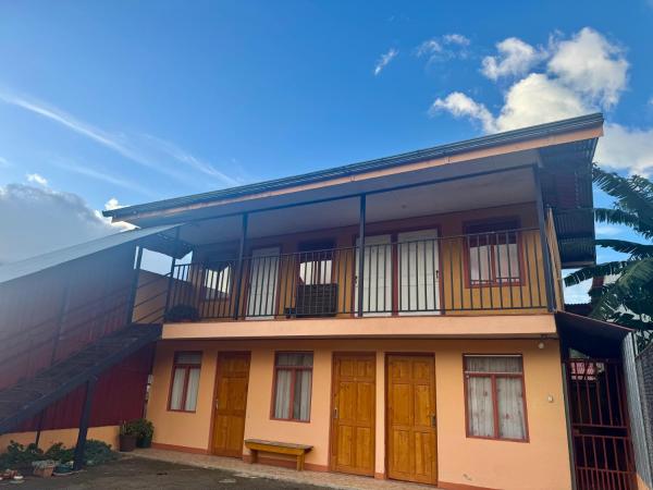 Cabinas Santa María - Copey District