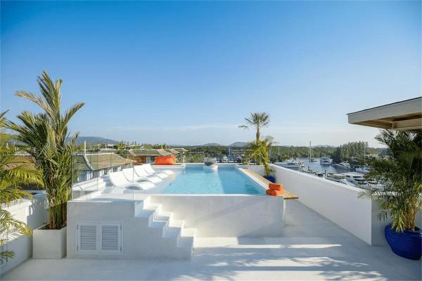 Penthouse Skyline-top Floor 4 Bedroom Sea View Pool Apartment - Phuket district, Thailand