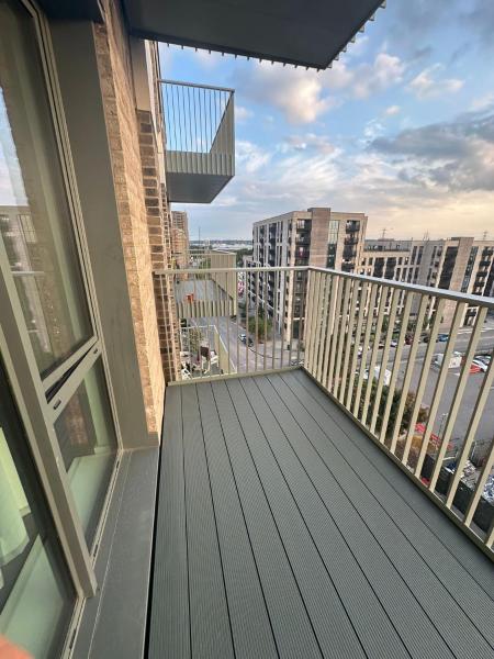 Morden 1 Bed Apartment - Dartford