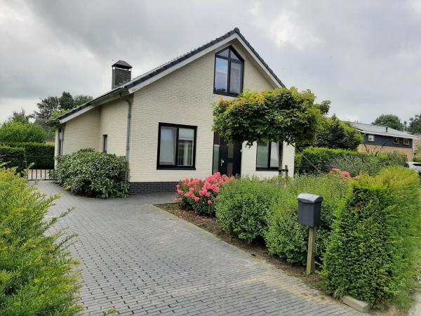Luxe Vakantiewoning Met Stoomcabine En Bubbelbad - Franeker