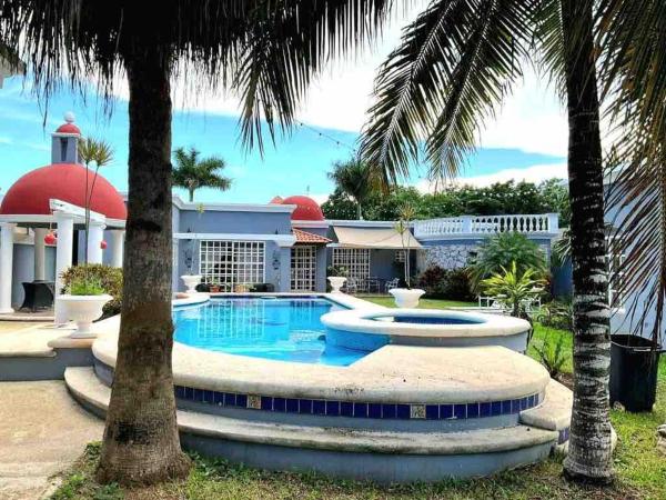 Increíble Casa Cancún Alberca Privada 22 Huéspedes - Cancún