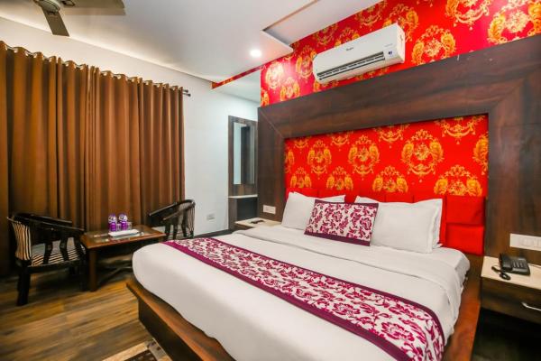 Hotel Royals Grand Galaxy - Amritsar