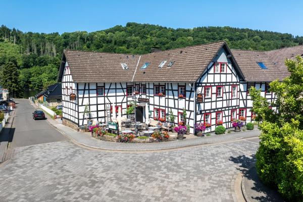 Garni Hotel Im Fachwerkhof - Schleiden
