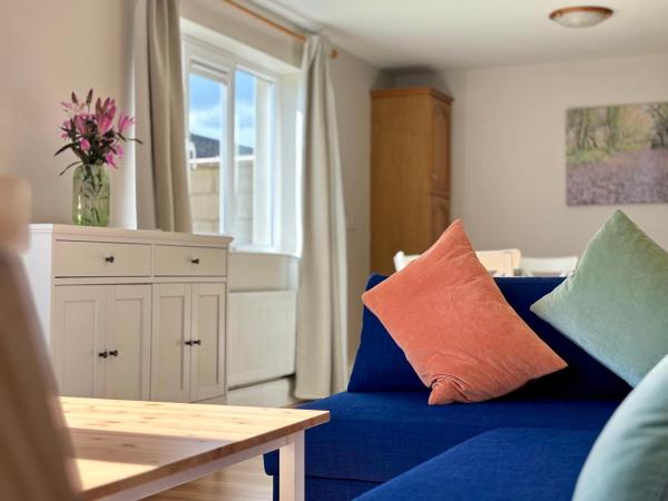 Oceanfront Gem Overlooking Cobh - Cork