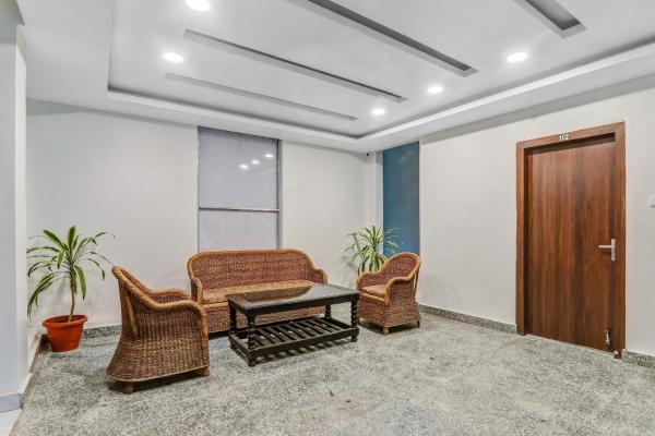 Collection O Yamuna Palace Near Gomti Riverfront Park - Lucknow