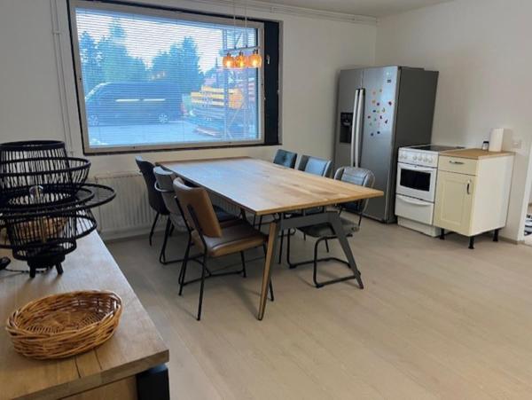 Basic Three Bedroom House Close To The City - Lieto