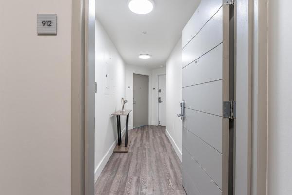 Connected Hotel Arya Studios 2 Beds 2 Baths Kitchen Free 2 Car Parking - Aeropuerto Internacional de Miami (MIA)