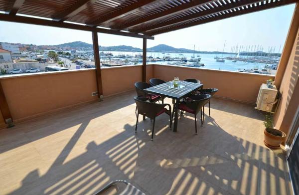 Envi Apartments - Murter