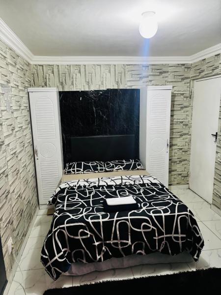 Brown Accomodation - Parklands