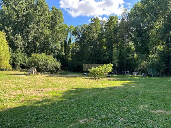 Clairière De 3000m2 En Pleine Forêt - Île-de-France