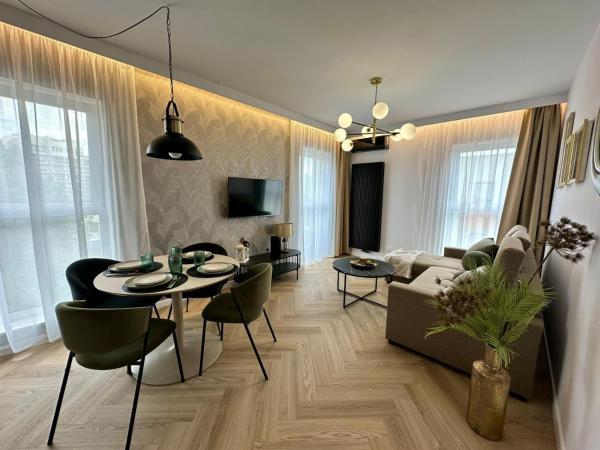 Apartament Gb Przy Pck 5 Z Bezpłatnym Parkingiem By Gingerbread Apartments - Toruń