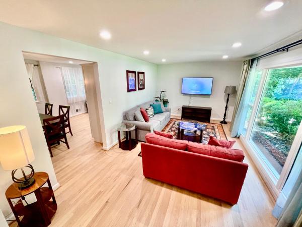 Oak House - Silver Spring, MD