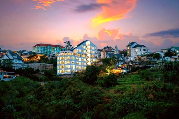 ẤM Boutique Hotel - Da Lat
