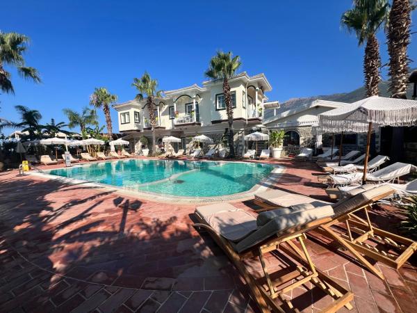 Hotel Sarajet E Pashait 1 - Dhërmi