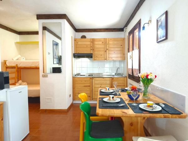 Hostdomus - Abete 2 Apartment - Sestriere