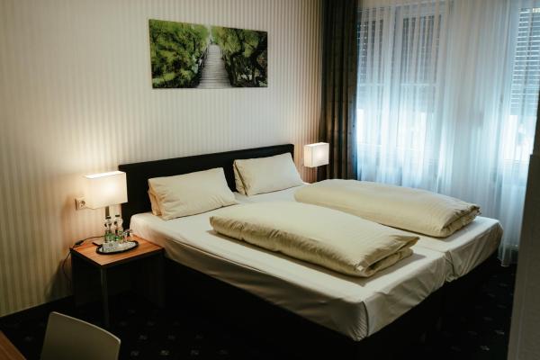 Hotel Restaurant Benger - Duisburg