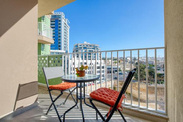 Stunning Studio Heart Of St Julians Sleeps 4 - Malte