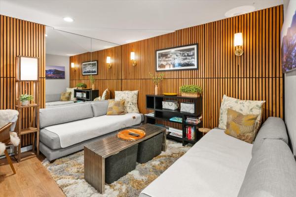 Modern 1 Br Aspen Escape Steps From Gondola Pool - Aspen, CO
