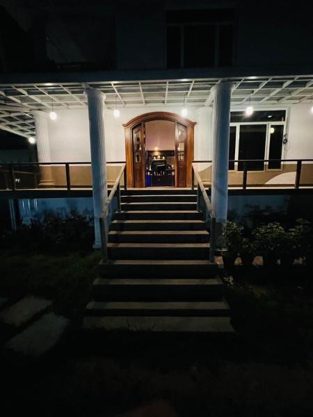 Crestwood Homestay - Maharashtra