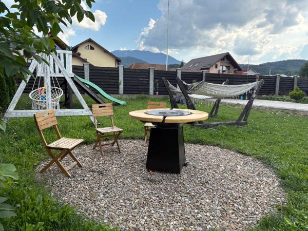Vila Mik Guesthouse - Brașov
