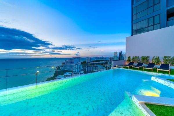 Stunning Sea View Condo -Next To Beach - Pattaya City