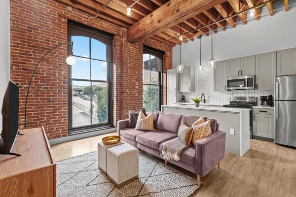 1br Dwtn Loft-gated Parking-wd-g202 - Busch Stadium - St. Louis