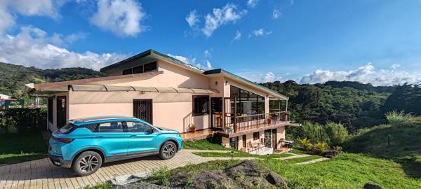 Monteverde Coati & Sloth Studios Apartaments Hotel - Monteverde