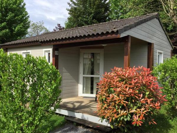 Chalet Confortable Pour 2 Avec Terrasse à Gurmençon - Api-1-52-336 - Oloron-Sainte-Marie