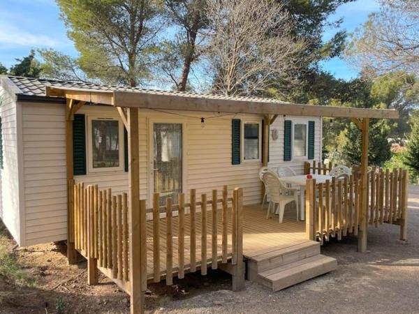 Mobil-home 6 Pers Avec Terrasse à Lézignan-corbières - Api-1-52-736 - Aude