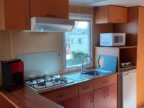 Mobil Home De 27m² Avec Terrasse - 6 Personnes - Api-1-52-782 - Estavar