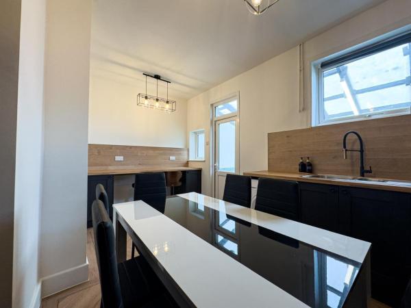 Seaside Haven Retreat - 3 Bed Apartment - Southend-on-Sea