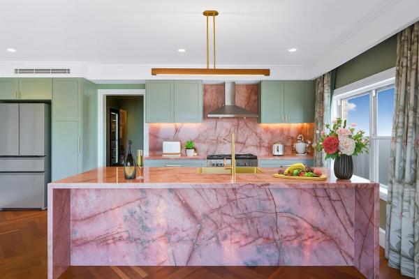 Ultra Lux Barbie Dream Escape Cbd Harbourside View - Wynyard