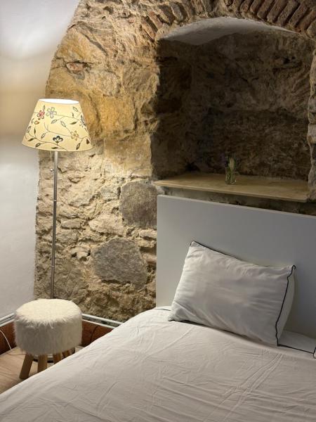 La Palma Cave Historic Stone Apartment In Old Town Cluj - Cluj-Napoca
