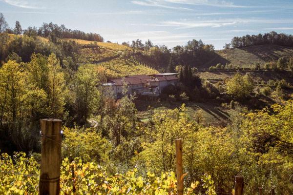 Borgo Isolabella - Liguria